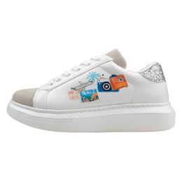 Sneaker DOGO "Verona Low-Top Sneaker Travel Collage Damen Sneaker", Damen, Gr. 37, Normalschaft, wei&szlig;, Lederimitat, Schuhe Sneaker, Handgefertigt