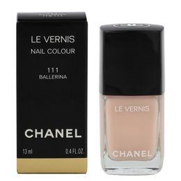 Chanel Le Vernis Longwear Nail Colour.