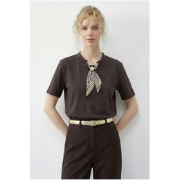Basic Rundhals-T-Shirt mit Accessoire-Detail