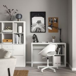 IKEA KALLAX / LOBERGET Schreibtisch und Stuhl