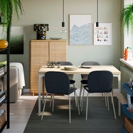 IKEA SK&Aring;LSTA Tisch und 4 St&uuml;hle