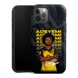 DeinDesign iPhone 12 Pro Max Handy Panzer Handyh&uuml;lle robuste Outdoor H&uuml;lle Schutzh&uuml;lle gl&auml;nzend Bvb Borussia Dortmund Karim Adeyemi Tough Case