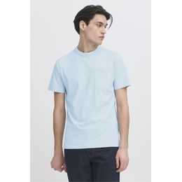 T-Shirt mit Tasche &ndash; Hellblau
