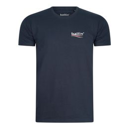 Herren T-Shirt von der Marke Ballin Est. 2013. Die Shirts von Ballin Est. 2013 sind aus 100% Bio-Baumwolle gefertigt und haben eine normale Passform. Die weiche Baumwolle sorgt f&uuml;r hohen Tragekomfort. Marke: Ballin Est. 2013Modellname: Ciaga TeeKategorie: Herren-T-ShirtMaterialien: Bio-BaumwolleFarbe: blau