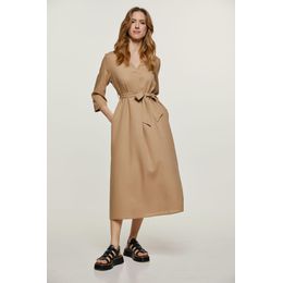Beigefarbenes Midikleid aus Leinen mit G&uuml;rtel