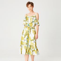 Trapezkleid mit tropischem Muster, R&uuml;schen und d&uuml;nnen Tr&auml;gern