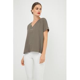 Khakifarbenes Top mit V-Ausschnitt und Metallic-Motiv