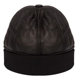Schwarze Herren-M&uuml;tze aus 100 % Schaffell