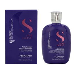 Alfaparf Semi Di Lino Anti-Yellow Low Shampoo.