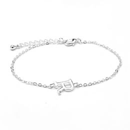 Luxenter Armband mit Silberfinish &ndash; Alphabet