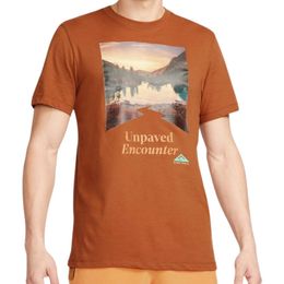 Nike Mountail Trail Logo Braunes T-Shirt