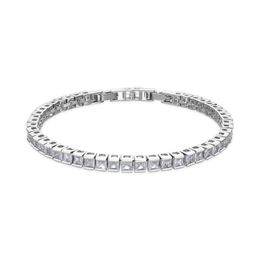 Luxenter Armband in Silberoptik mit brillantgeschliffenen Zirkonia &ndash; Zaix