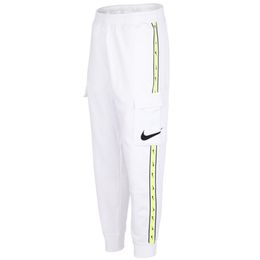 Nike Jogginghose mit versiegelten Beinen in Weiss