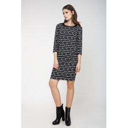 Schwarzes und wei&szlig;es Sackkleid