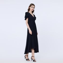 Schulterlanges Kleid mit R&uuml;schen