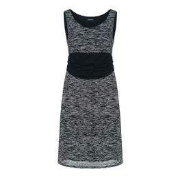 &Auml;rmelloses Strickkleid mit G&uuml;rtel