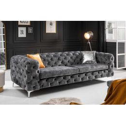 Riess Ambiente Chesterfield 3-Sitzer Sofa MODERN BAROCK 235cm dunkelgrau Samt Federkern Metallf&uuml;&szlig;e Riess-Ambiente Wohnzimmer