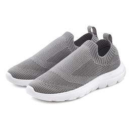 Sneaker Lascana "Slip-On-Sneaker", Damen, Gr. 37, grau, Obermaterial: 100% Textilmaterial. Decksohle: 100% Textilmaterial. Futter: 100% Textilmaterial. Laufsohle: 100% Synthetik, unifarben, Basic, Schuhe Socksneaker Sneaker low Slip-on-Sneaker, Slipper, Halbschuh ultraleicht und zum Reinschl&uuml;pfen VEGAN