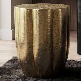 Pharao24.de Beistelltisch Sofa Anstelltisch in organischer Form mit Metall Oberfl&auml;che