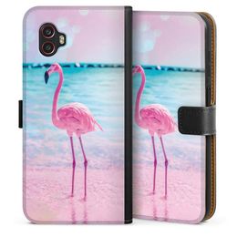 DeinDesign Galaxy XCover 6 Pro Handy Klapph&uuml;lle Handyh&uuml;lle aus Kunst Leder schwarz Flip Case Tropical Beach Flamingo Sideflip mit langer Lasche