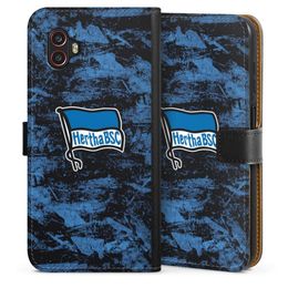 DeinDesign Galaxy XCover 6 Pro Handy Klapph&uuml;lle Handyh&uuml;lle aus Kunst Leder schwarz Flip Case Flag Logo Hertha Bsc Sideflip mit langer Lasche