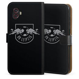 DeinDesign Galaxy XCover 6 Pro Handy Klapph&uuml;lle Handyh&uuml;lle aus Kunst Leder schwarz Flip Case Logo Rb Leipzig Official Licensed Product Sideflip mit langer Lasche
