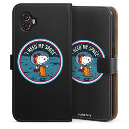 DeinDesign Galaxy XCover 6 Pro Handy Klapph&uuml;lle Handyh&uuml;lle aus Kunst Leder schwarz Flip Case Peanuts Snoopy Weltall Sideflip mit langer Lasche