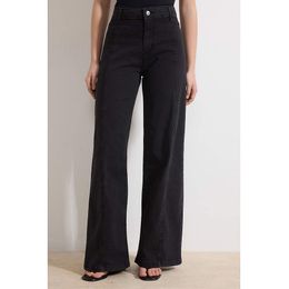 Trendyol Jeans - Comfort fit - in Schwarz - 71% | Gr&ouml;&szlig;e 42 | Damenjeans