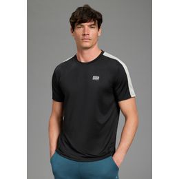 Funktionsshirt Bruno Banani, Herren, Gr. 3XL (64/66), schwarz, Single Jersey, Obermaterial: 95% Polyester, 5% Elasthan. &Auml;rmel: 100% Polyester, gestreift, mehrfarbig, schmal, Rundhals, Shirts Funktionsshirt, sportlicher Stil, Halbarm, schmale Passform, aus Single Jersey