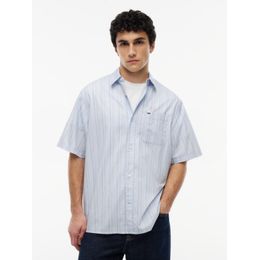 Kurzarmhemd Tommy Jeans "POPLIN STRIPE SHIRT", Herren, Gr. L, N-Gr, moonlight iris stripe, Web, Obermaterial: 100% Baumwolle, gestreift, relaxed fit normal, Rundhals, eingesetzt abgesteppte Kante, Hemden, Relaxed fit mit Brusttasche