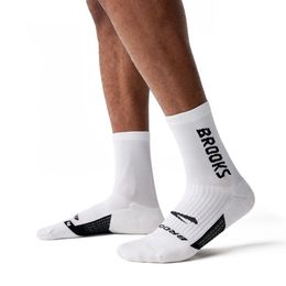 Brooks Ghost Crew Bekleidung Unisex wei&szlig;