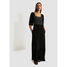bonprix Maxikleid aus flie&szlig;endem Viskose-Mix, schwarz, Gr.36/38 (S), Jerseykleid mit gesmokten Zier-Steppungen am Oberteil
