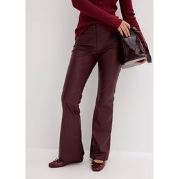bonprix Lederimitat-Hose, rot, Gr.52, Modische Kunstederhose mit weitem Bein