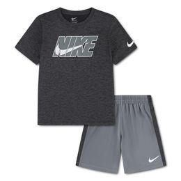 T-Shirt & Shorts Nike Sportswear "B NK DROPSET SS TEE SHORT SET", Jungen, Gr. 104 (4), smoke grau, Obermaterial: 100% Polyester, KOB Set-Artikel, f&uuml;r Children, 2-teilig, f&uuml;r sportliche Aktivit&auml;ten, Sportmode
