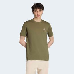 T-Shirt adidas Sportswear "CAMO GRAFIK, KLEINE LOGOSTICKEREI", Herren, Gr. L, olive strata, Obermaterial: 100% Baumwolle, normal, Rundhals, Shirts T-Shirt
