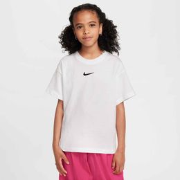 T-Shirt Nike Sportswear "G NSW TEE BOY ESSNTL LBR", M&auml;dchen, Gr. L (152/158), wei&szlig;, Jersey, Obermaterial: 100% Baumwolle, normal, Rundhals, Shirts T-Shirt, f&uuml;r Jugendliche, weiter Schnitt, Rundhalsausschnitt, aus Baumwolle