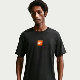 T-Shirt Nike "Nike Sportswear T-Shirt", Herren, Gr. L, schwarz, Jersey, Obermaterial: 100% Baumwolle, bedruckt, unifarben, Basic h&uuml;ftbedeckend, Rundhals, Shirts T-Shirt, f&uuml;r Erwachsene, sportlich, mit coolem R&uuml;ckenprint