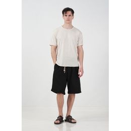 H&uuml;fthohen, mit G&uuml;rtel versehenen Baumwollshorts