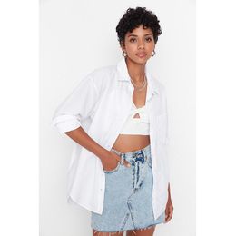 Trendyol Hemd in Wei&szlig; - 57% | Gr&ouml;&szlig;e 38 | Damen-blusen