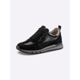 Caprice Sneaker