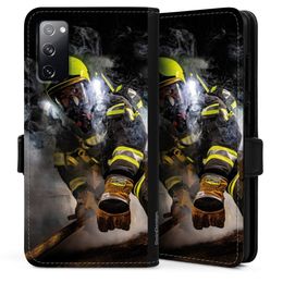 DeinDesign Galaxy S20 Handy Klapph&uuml;lle Handyh&uuml;lle aus Kunst Leder schwarz Flip Case Fire Fighter Fire Fighters Fire Sideflip mit Lasche
