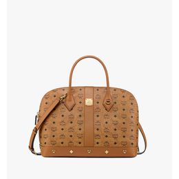 MCM Pina Tragetasche mit Nieten in Visetos MWTGATA01CO001