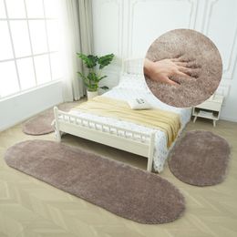 Hochflor-Bettumrandung Bruno Banani "Dana Teppich, Kundenliebling" Gr. 14, beige (taupe), H:30mm, Obermaterial: 100% Polyester, Bettumrandungen, unifarben, Mikrofaser, pflegeleicht, Bettvorleger, Schlafzimmer