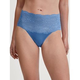 Slip Calida "Sensual Secrets", Damen, Gr. L (48/50), blau (riviera blau), Single Jersey, Obermaterial: 57% Viskose, 38% Baumwolle, 5% Elasthan, normal, Unterhosen Slip, breiter Spitzenbund, Viskose-Mix, Single Jersey, elastisch, weich