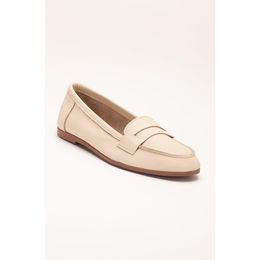 Dorothy Leder Loafer