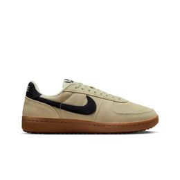 WMNS Nike FIELD GENERAL
