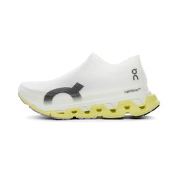 On LightSpray CloudmOnster 3 Hyper Unisex