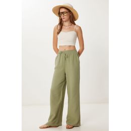 Weite Hosen mit Bindeg&uuml;rtel und Bindungsdetails