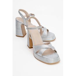 Yvonne Plateau-Sandalen