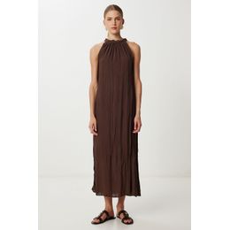 Strukturiertes Midikleid mit Halterneck-Kragen